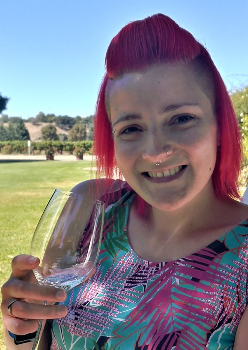 About Me – Caroline Ashley